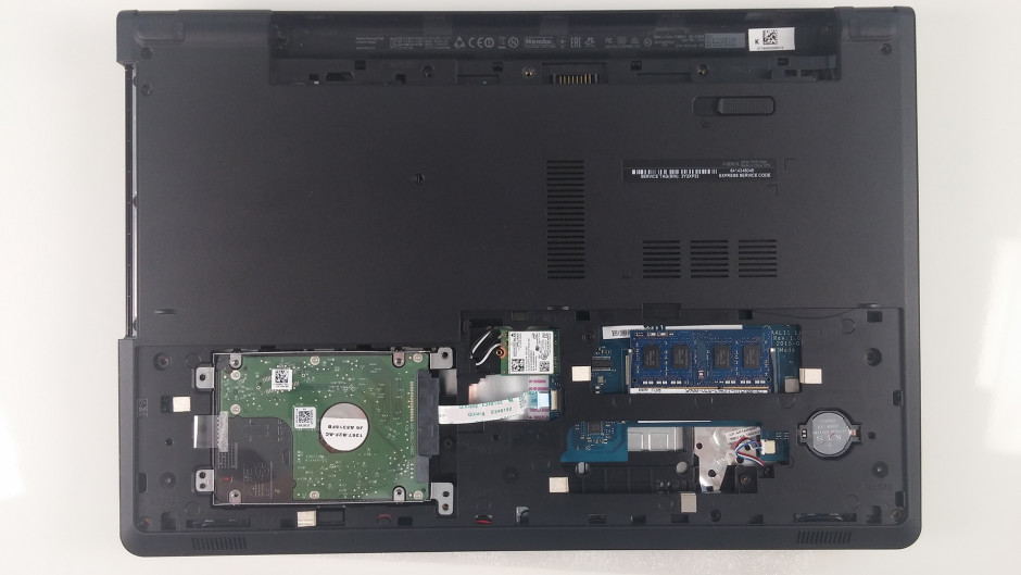 Inside Dell Inspiron 5551 (15 5000) – disassembly, internal photos and ...
