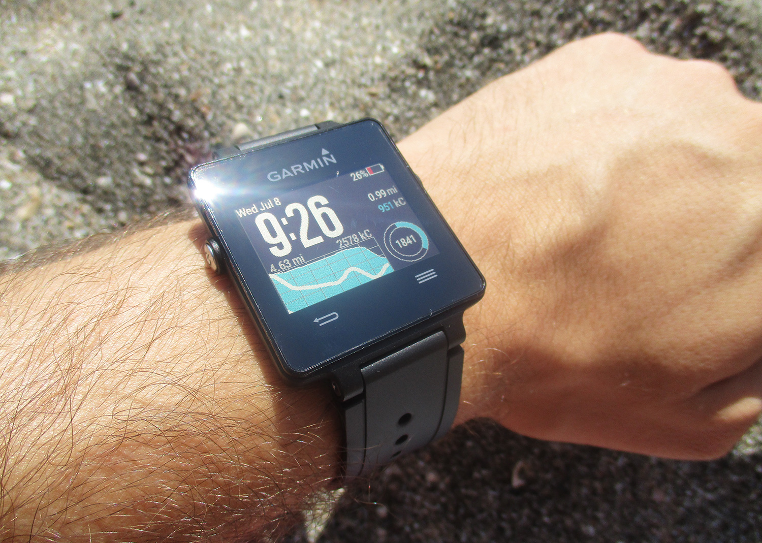 Garmin Vivoactive 评测--可详细跟踪运动情况的轻型 GPS 手表 | LaptopMedia 中国