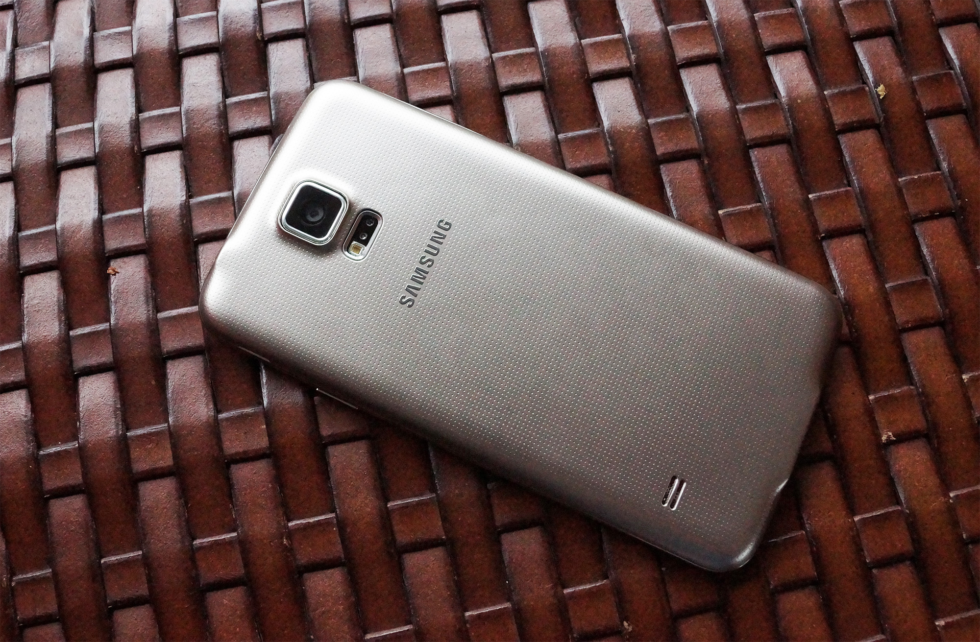 LaptopMedia | 300k+ Laptops & Ultra Deep Lab Reviews