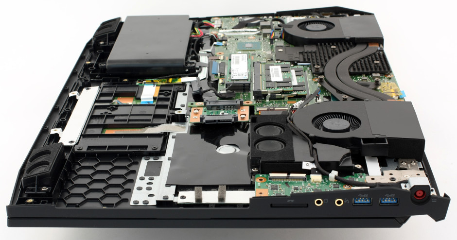 Inside Acer Predator 17 (G9-791) - disassembly, internal photos and ...