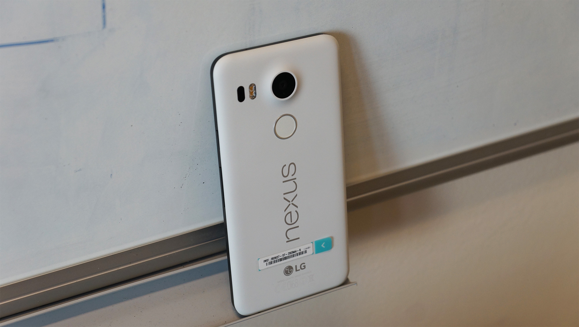 First impressions of LG Nexus 5X - the competition in the high-end ...