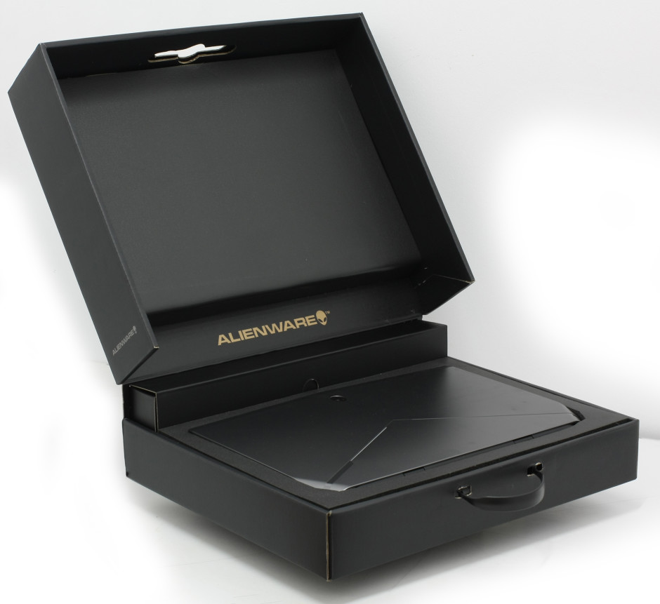 Alienware 17 R3 (Late 2015) review - when you want the best gaming ...