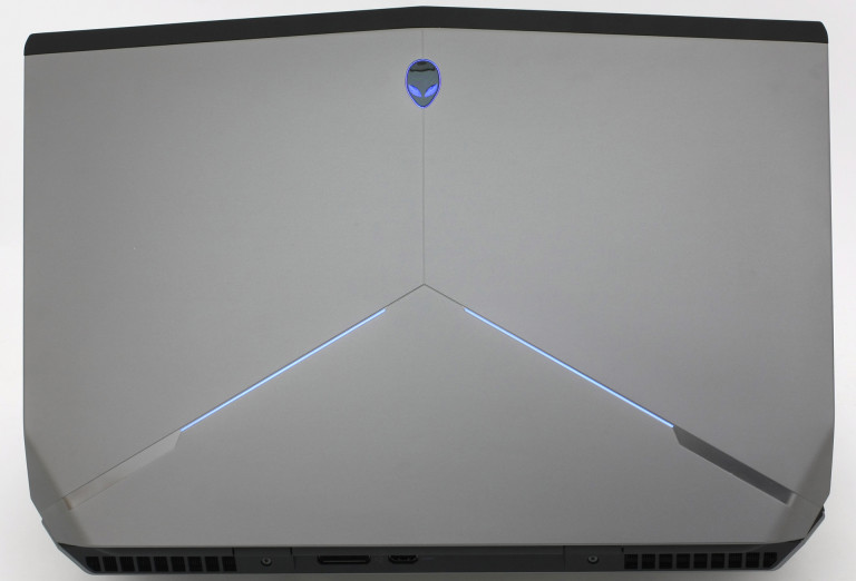 Alienware 17 R3 (Late 2015) review - when you want the best gaming ...