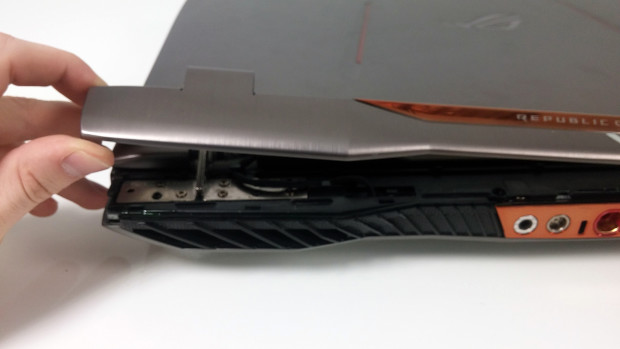 Inside ASUS ROG GX700 - disassembly, internal photos and upgrade ...