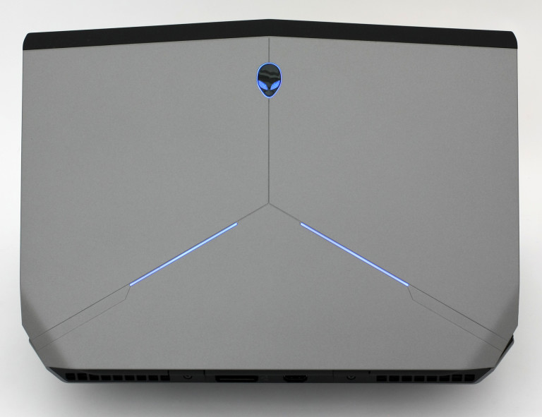 Alienware 13 R2 review - it gets things done during the day and lets ...