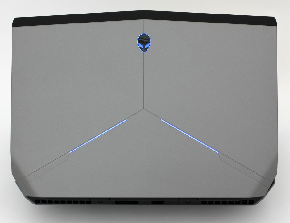 Alienware 13 R2 review - it gets things done during the day and lets ...