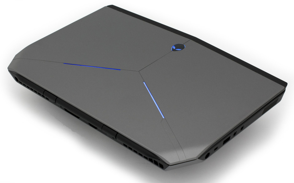 Alienware 13 R2 review - it gets things done during the day and lets ...