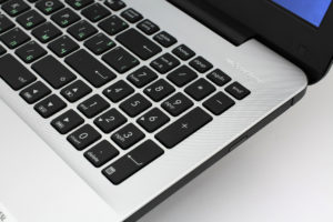 ASUS X555 review - good looks and decent specs equals excellent daily ...