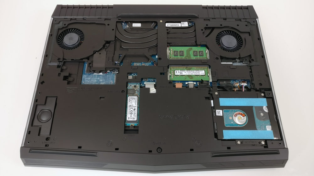 Inside Alienware 17 R4 - disassembly, internal photos and upgrade ...