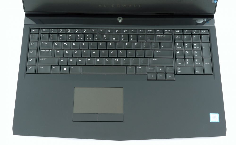 Alienware 17 R5 review - ultimate mobile gaming rig | LaptopMedia.com