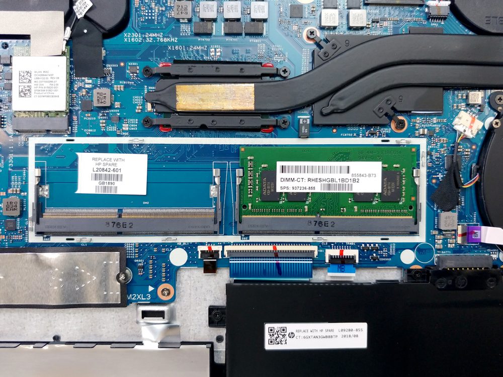 Inside HP Pavilion x360 15 (15-cr0000) - disassembly and upgrade ...