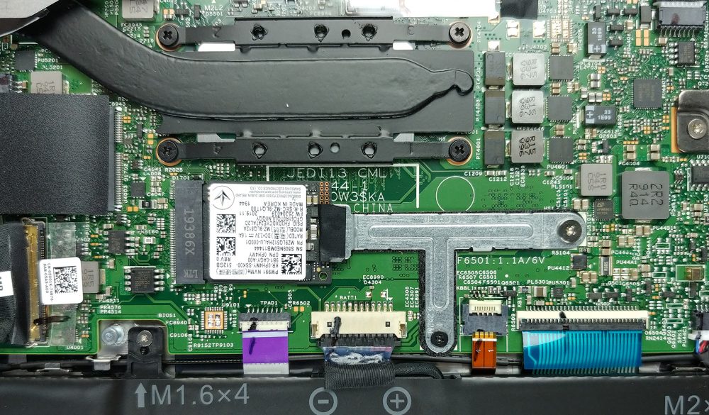 Inside Dell Inspiron 13 7391 2-in-1 - disassembly and upgrade options ...
