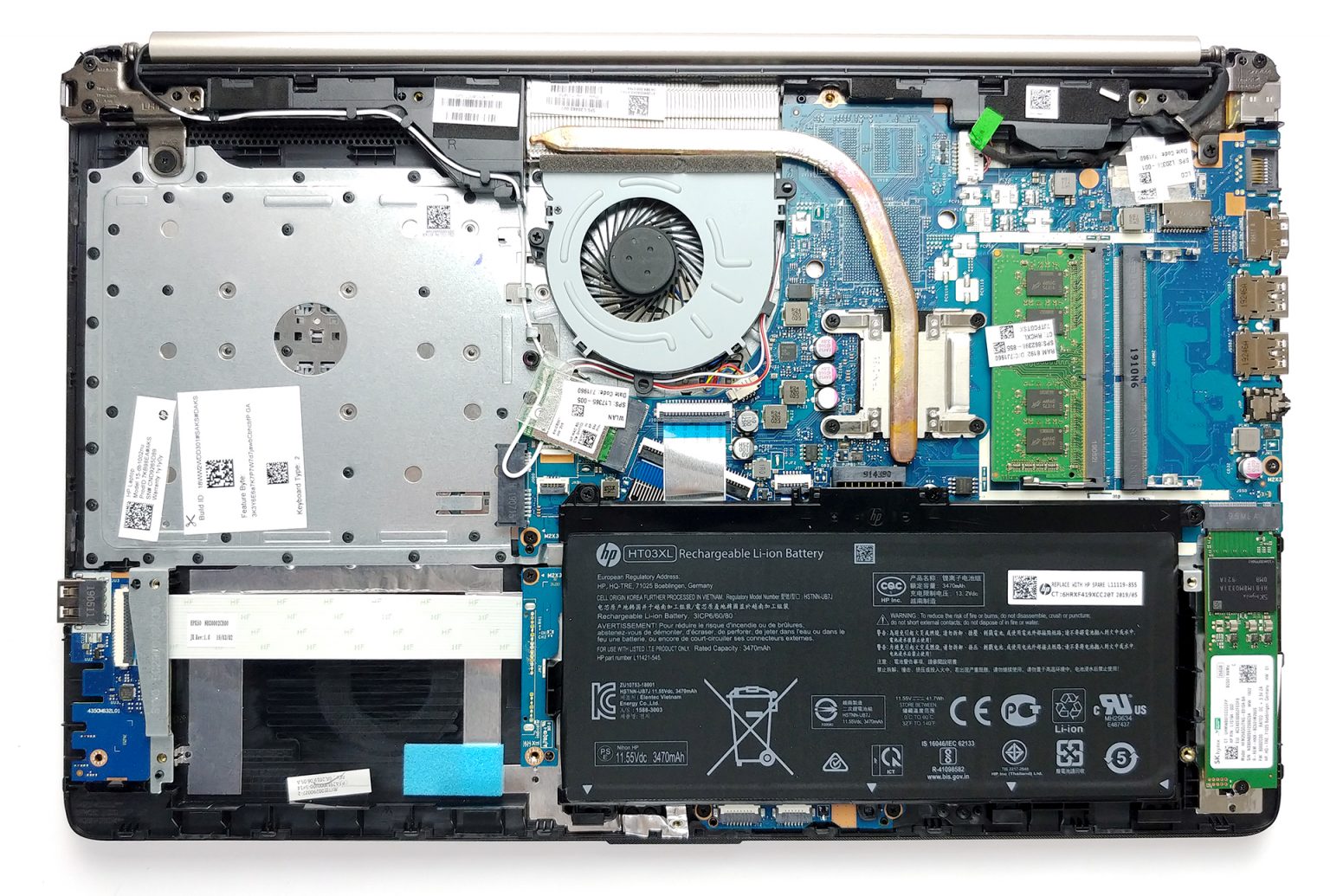 Inside HP 15 (15-db1000) - disassembly and upgrade options ...