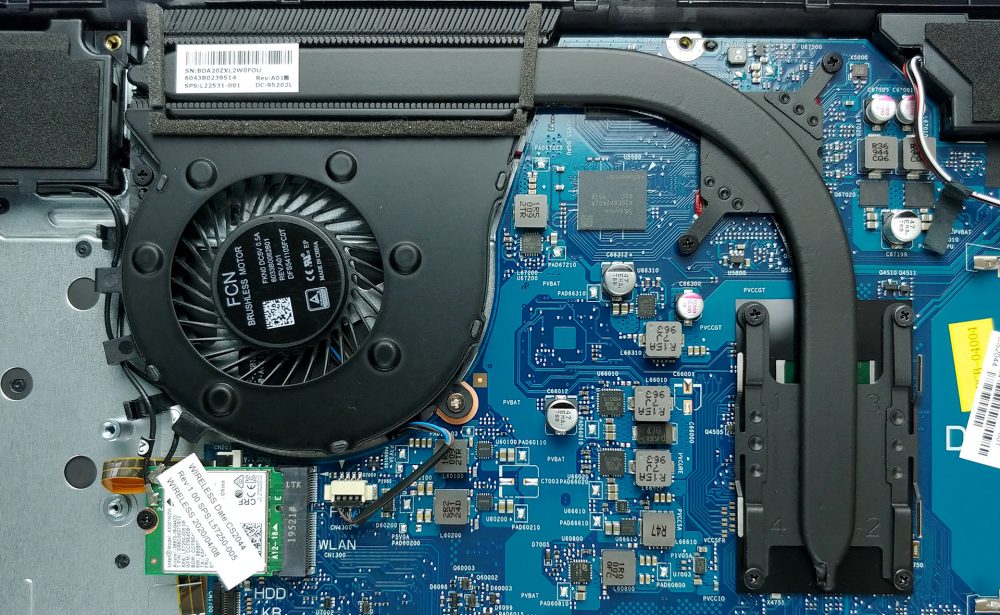 Inside HP 470 G7 - disassembly and upgrade options | LaptopMedia.com