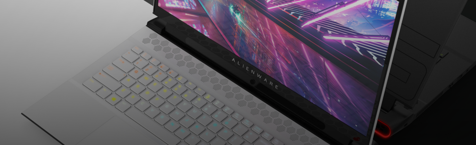 Alienware m17 R3 vs Alienware m17 R2 - the same look but still an alien ...