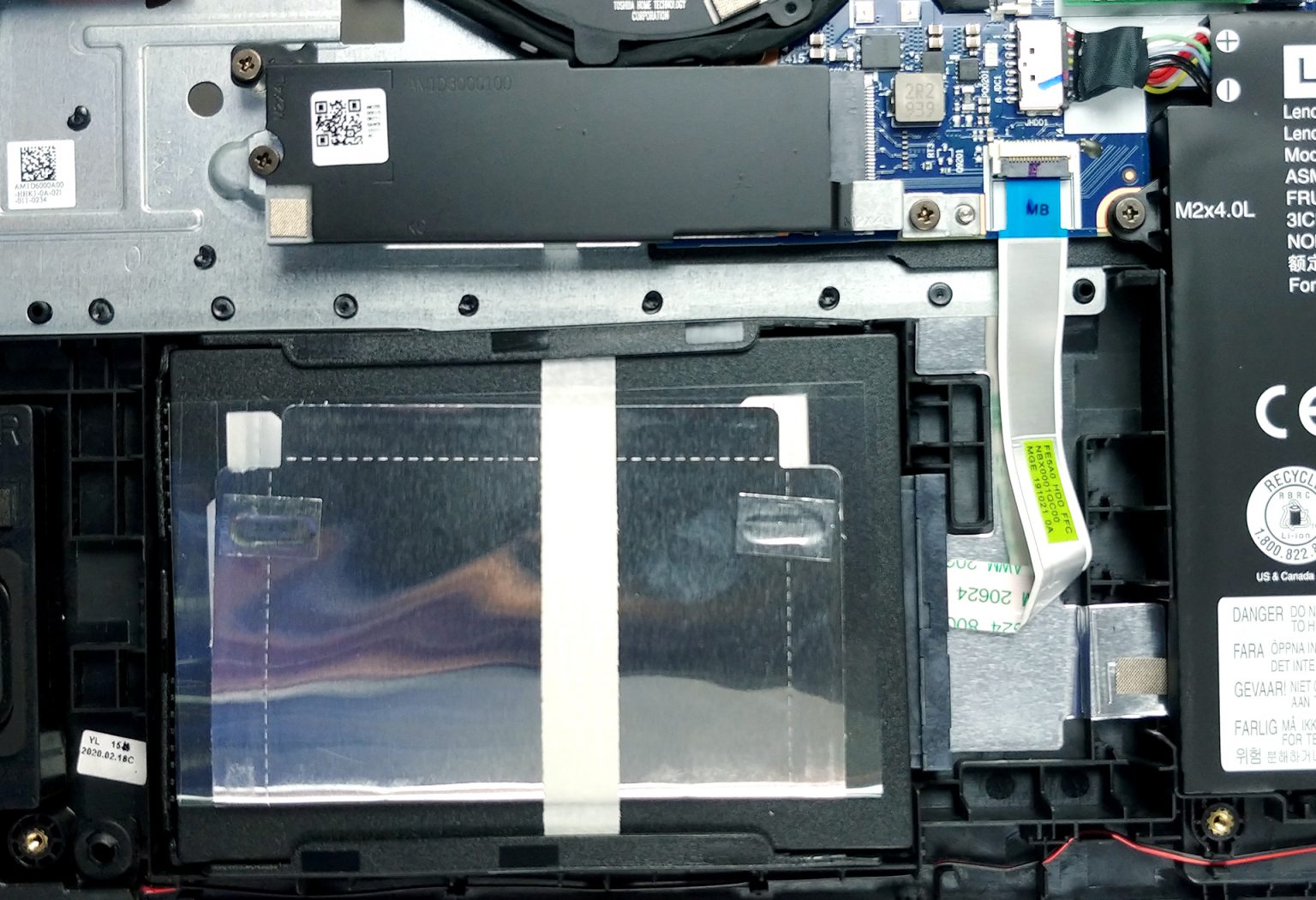 Inside Lenovo ThinkPad E15 - disassembly and upgrade options ...