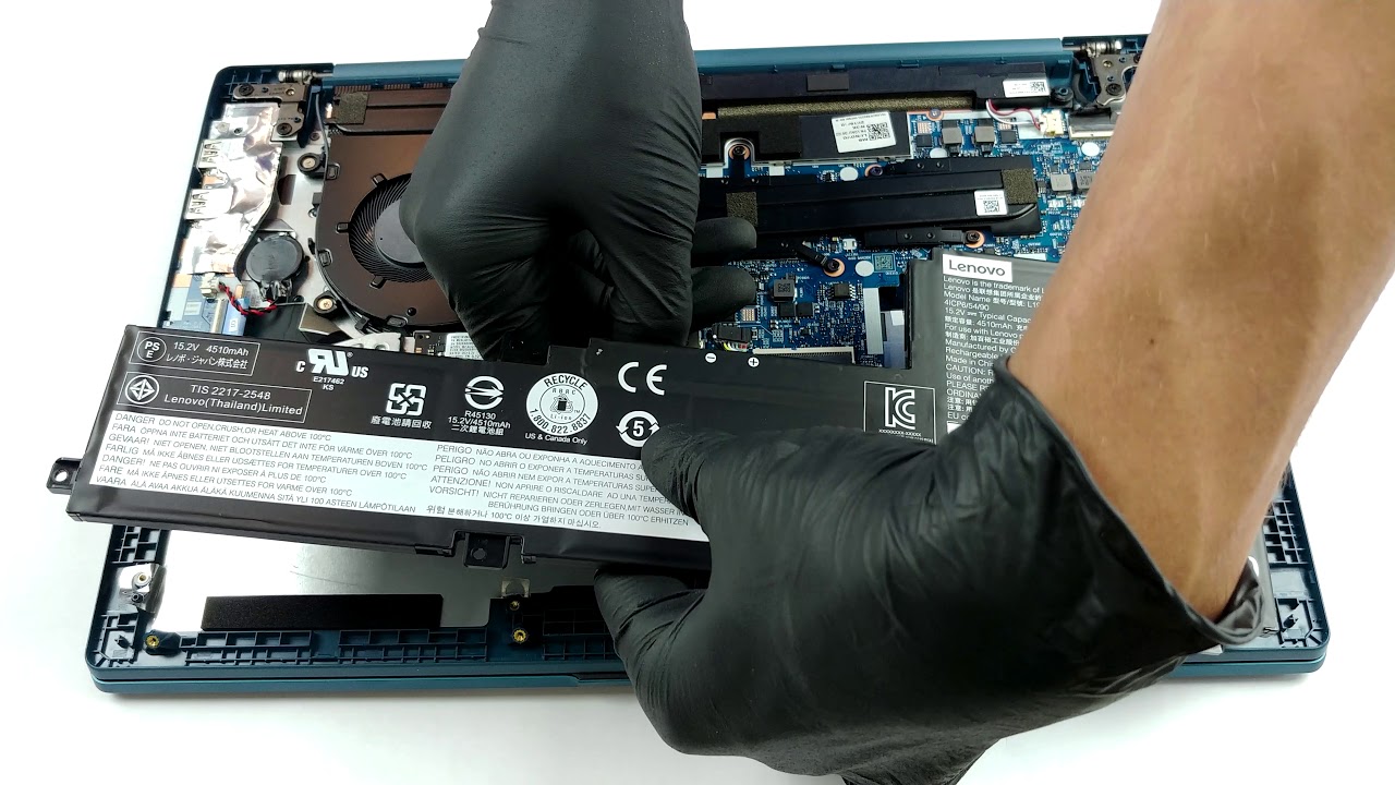 Inside Lenovo Ideapad 5 (15) - disassembly and upgrade options ...