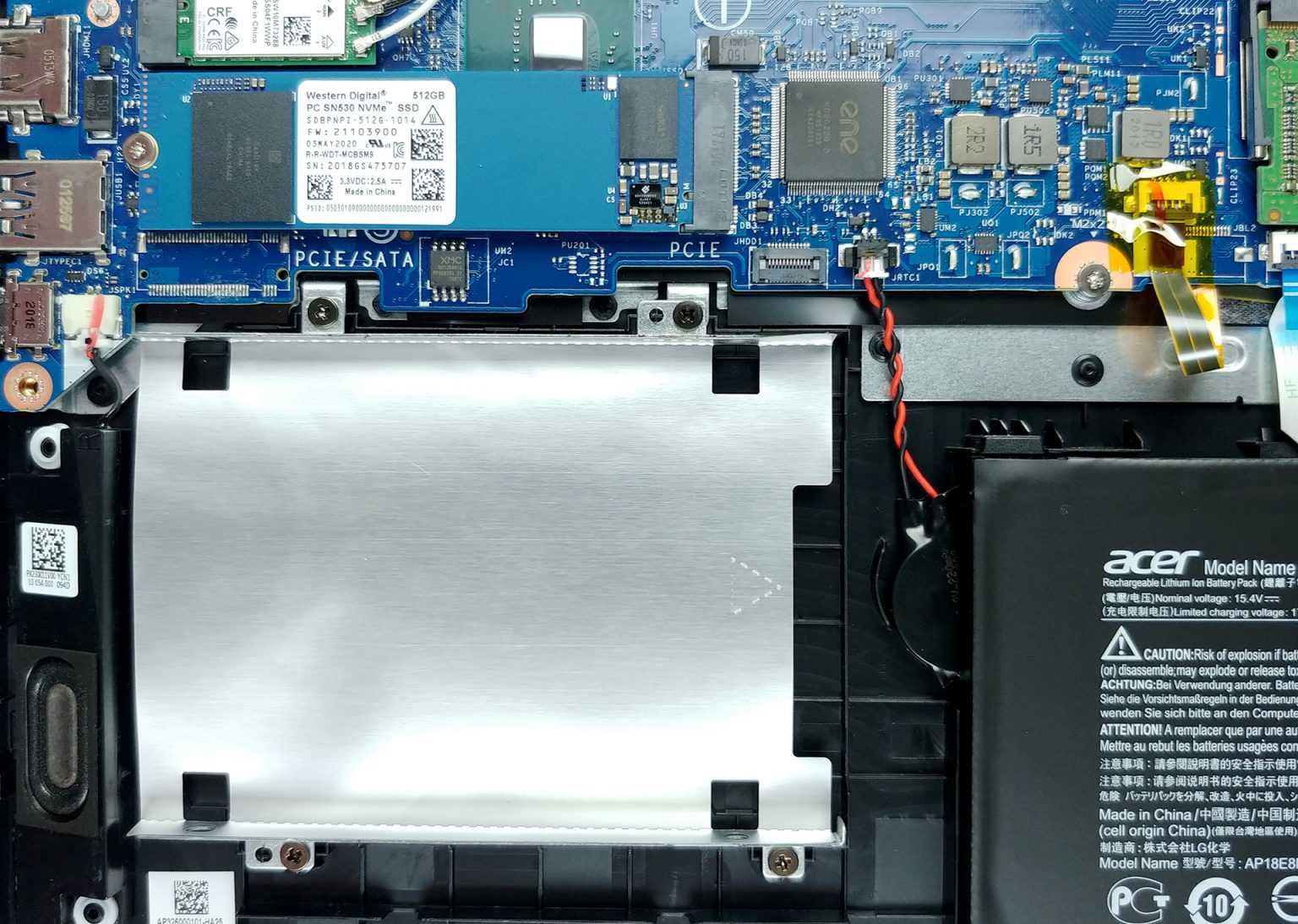 Inside Acer Nitro 5 (AN517-52) - disassembly and upgrade options ...