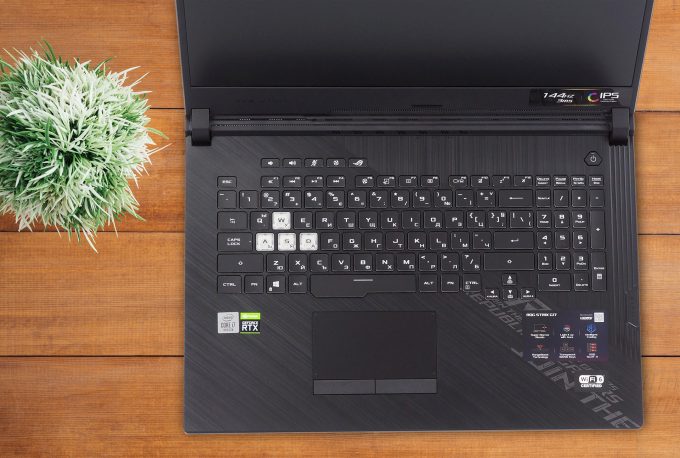 ASUS ROG Strix G17 G712 review - something for gamers and designers ...