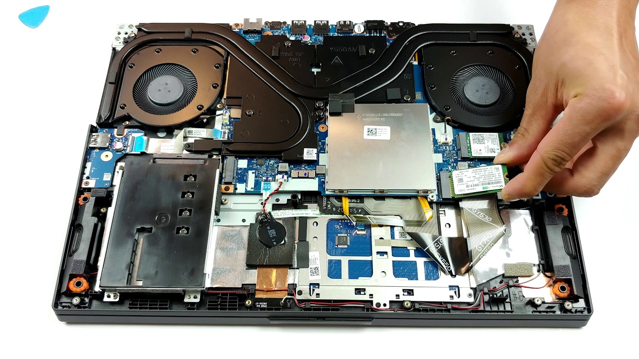 Inside Lenovo Legion 5 (15) - disassembly and upgrade options ...