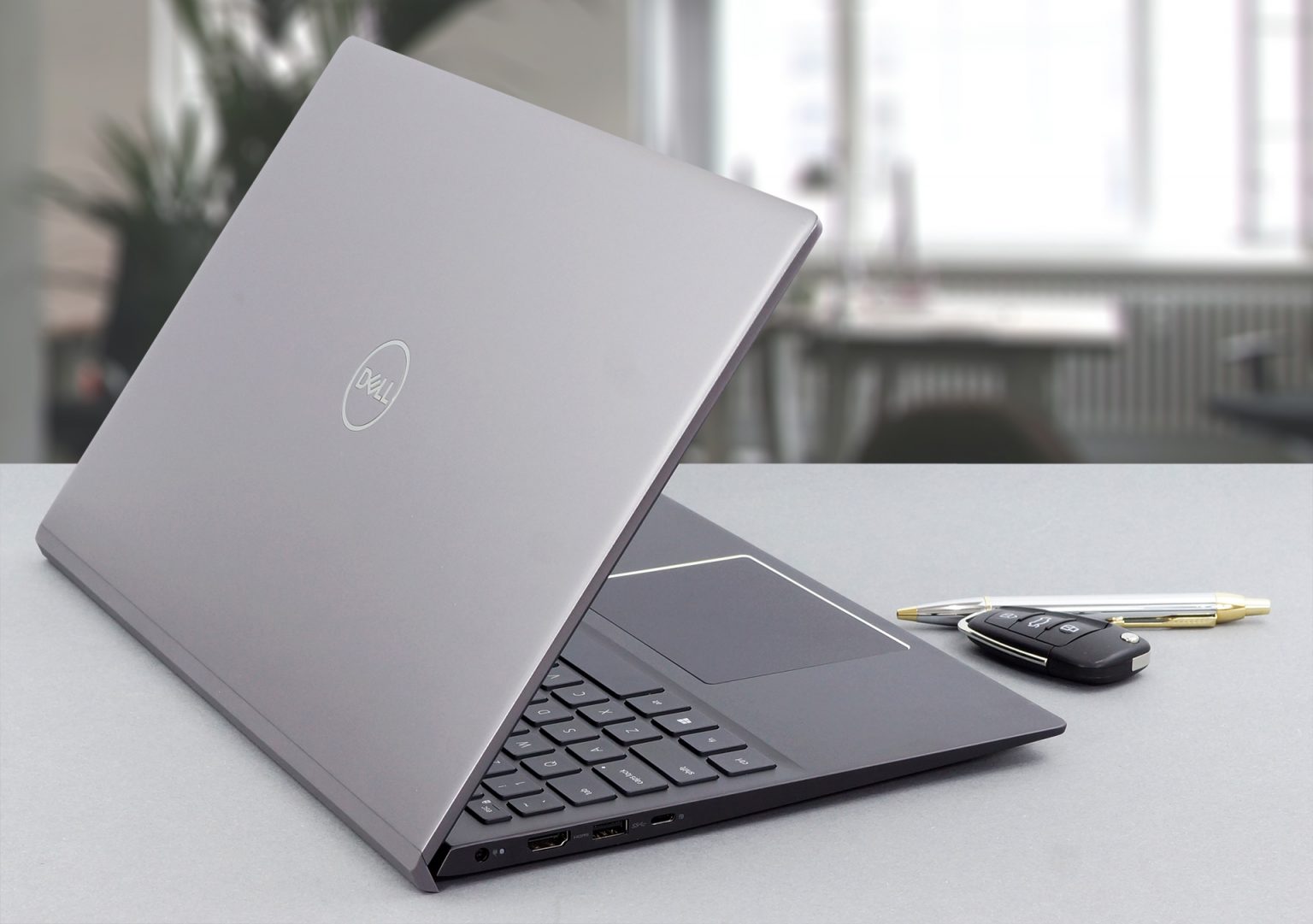 Dell Vostro 15 5501 review - a classy device for the small business ...