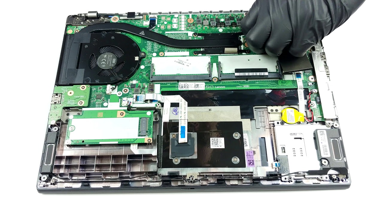Inside Lenovo ThinkPad L14 - disassembly and upgrade options ...