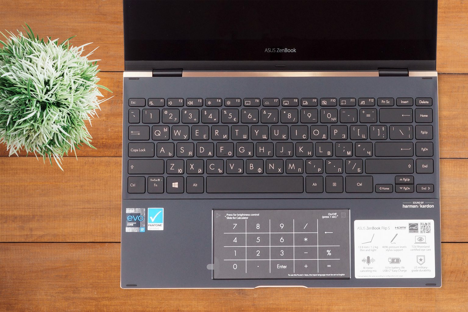 ASUS ZenBook Flip S UX371 review - deep blacks and crispy image in a ...