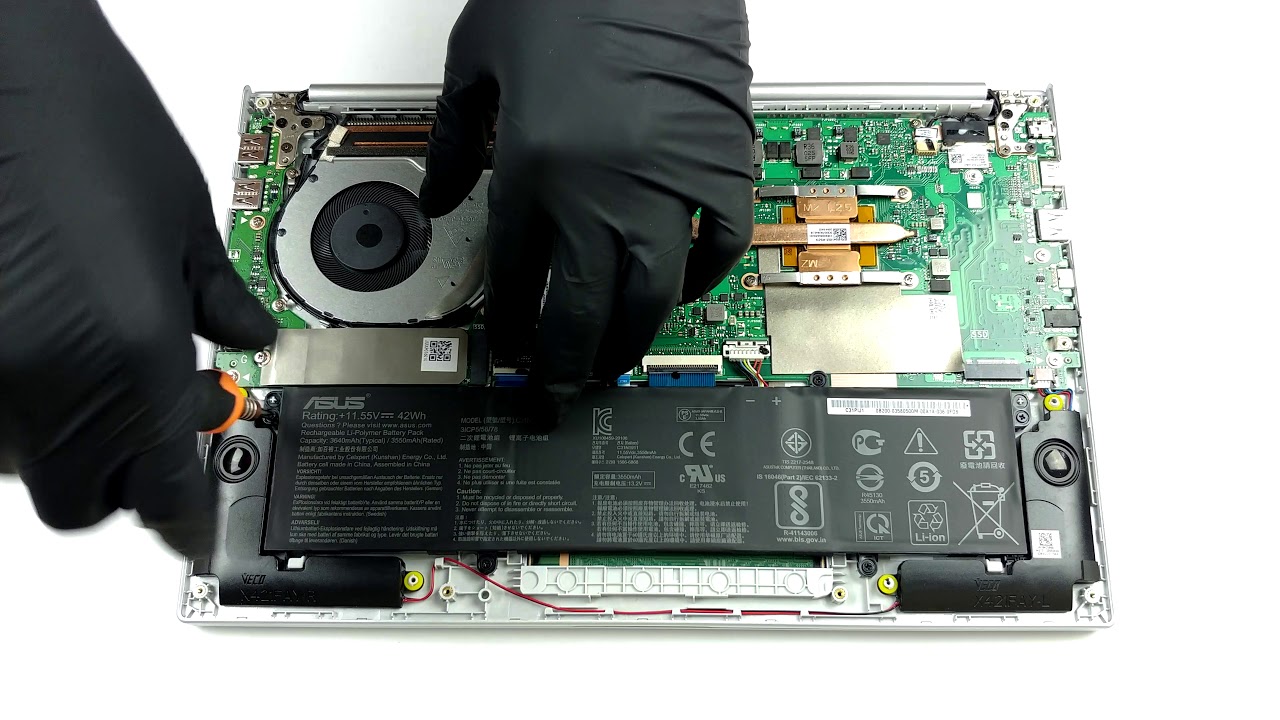 Inside ASUS VivoBook M413 - disassembly and upgrade options ...