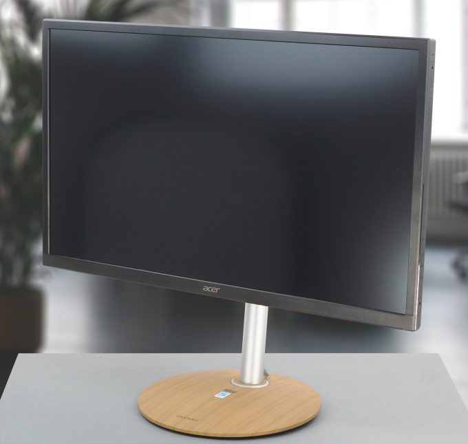Acer ConceptD CM3 (CM3271K) review - a UHD monitor with HDR support and ...