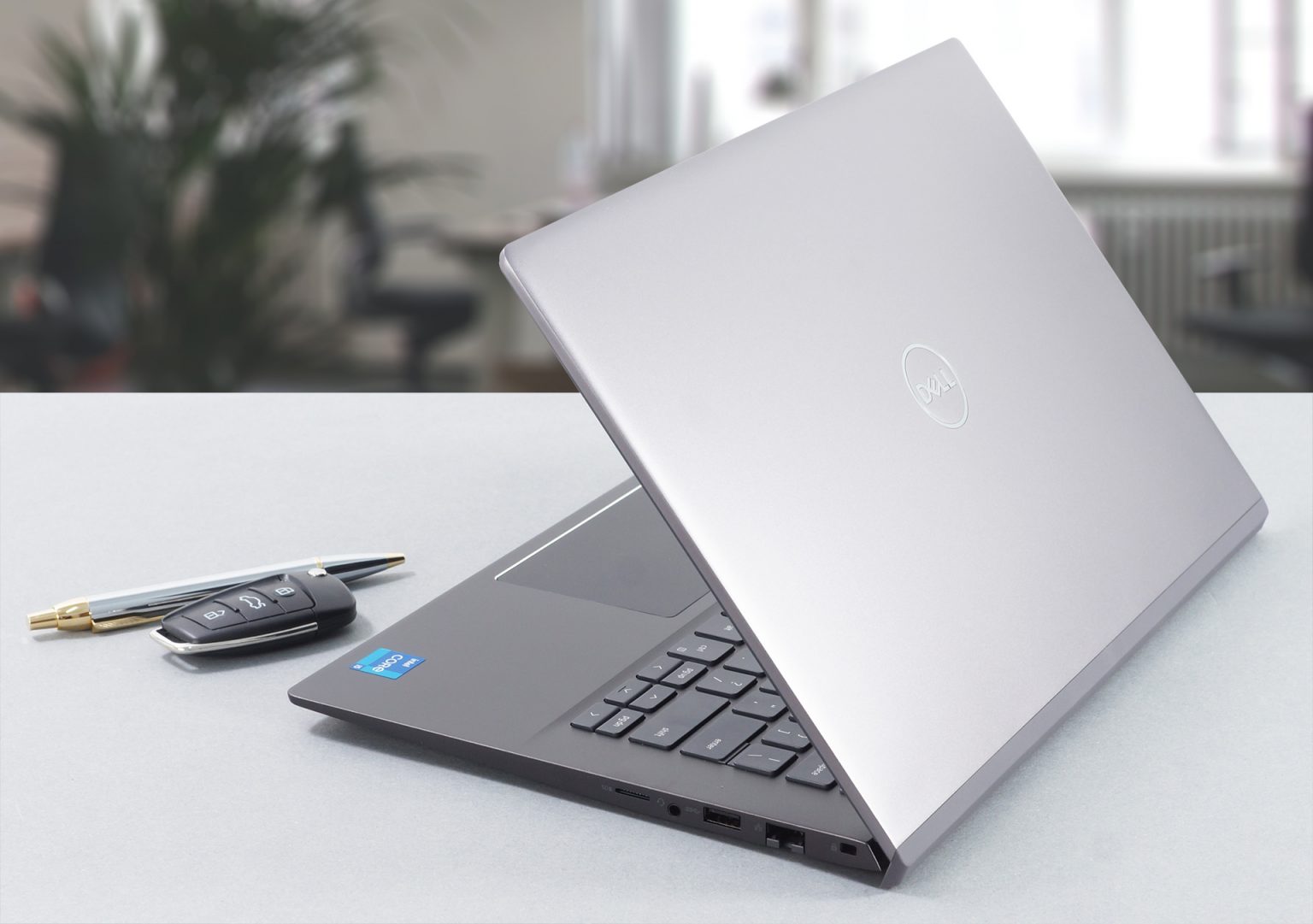 Dell Vostro 14 5402 review - some quirky decisions ruin the overall ...