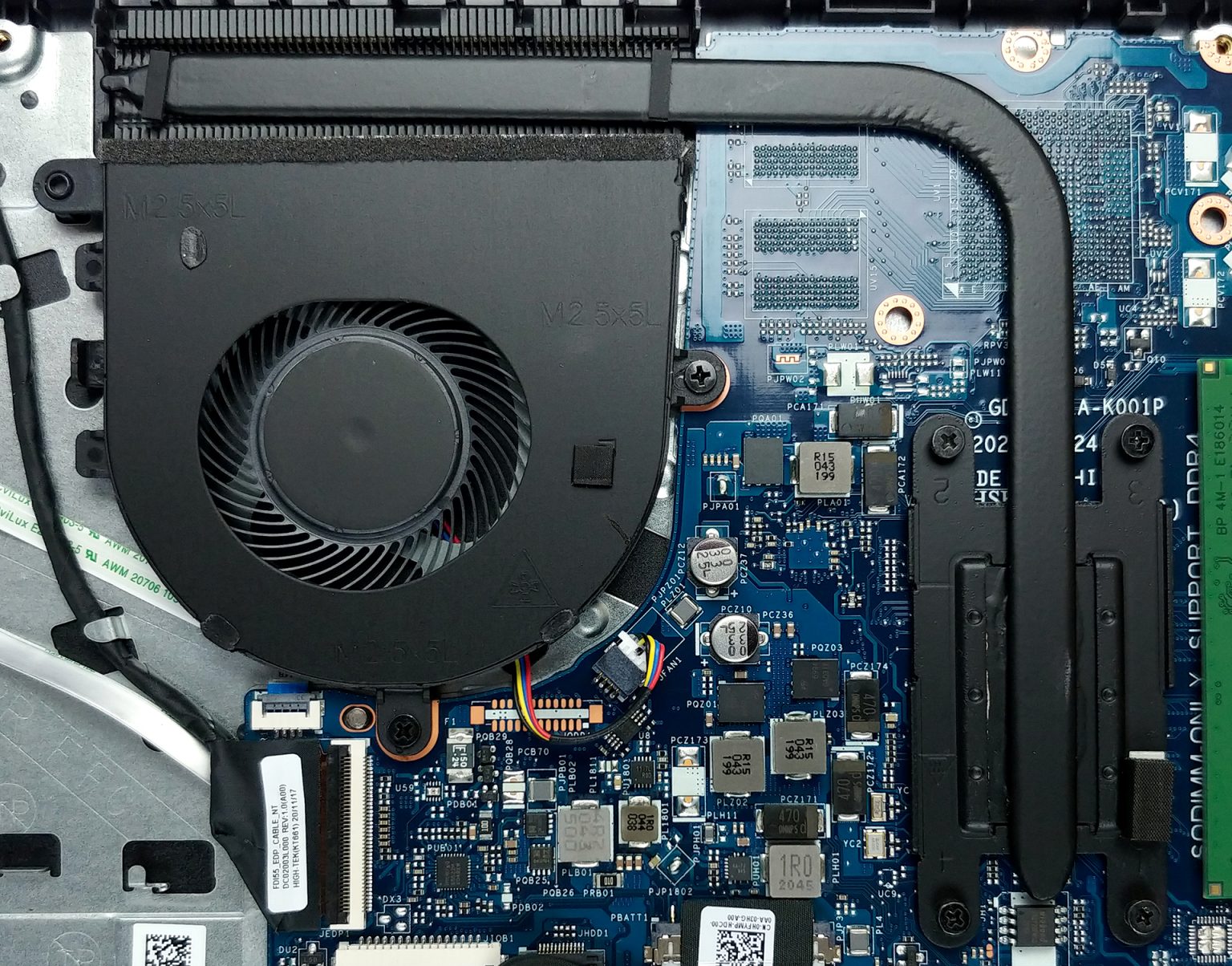 Inside Dell Inspiron 15 3505 - disassembly and upgrade options ...