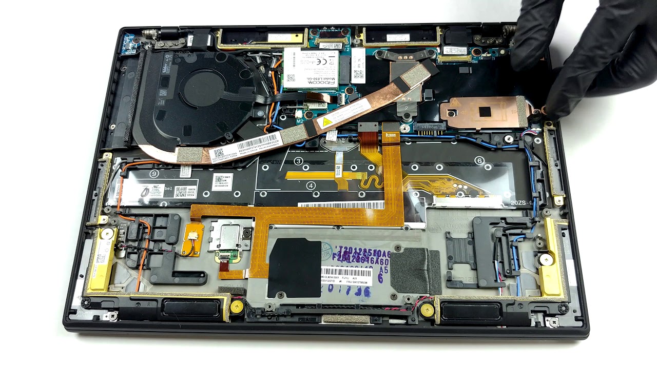 Inside Lenovo ThinkPad X1 Nano - disassembly and upgrade options ...