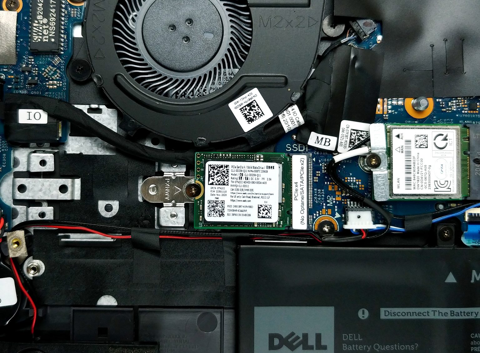 Inside Dell Vostro 14 5402 - disassembly and upgrade options ...