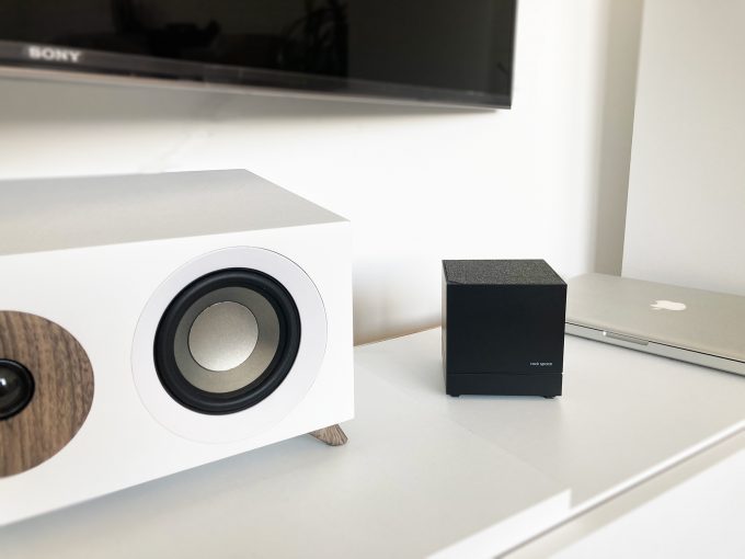 Rockspace AC1200 quick review - good-looking Wi-Fi mesh at an ...