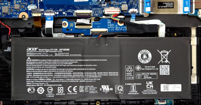 Inside Acer Predator Helios 300 (PH317-55) - disassembly and upgrade ...
