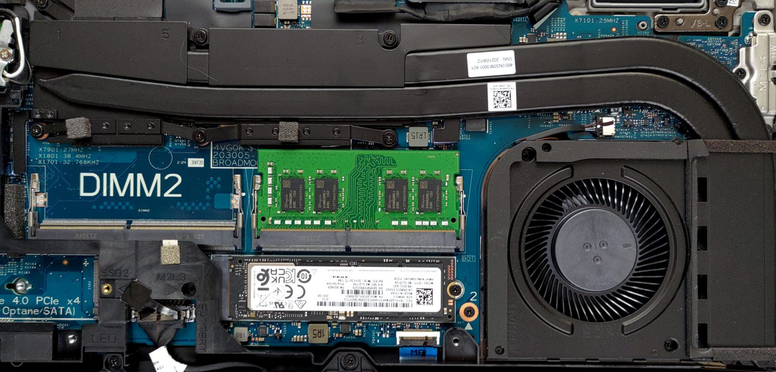 Inside Dell Precision 15 3561 - disassembly and upgrade options ...