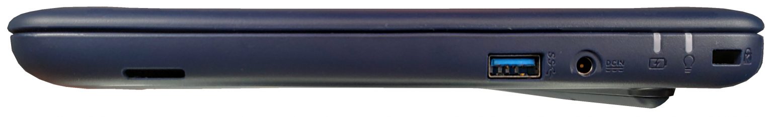 ASUS W202 - Top 5 Pros and Cons | LaptopMedia.com