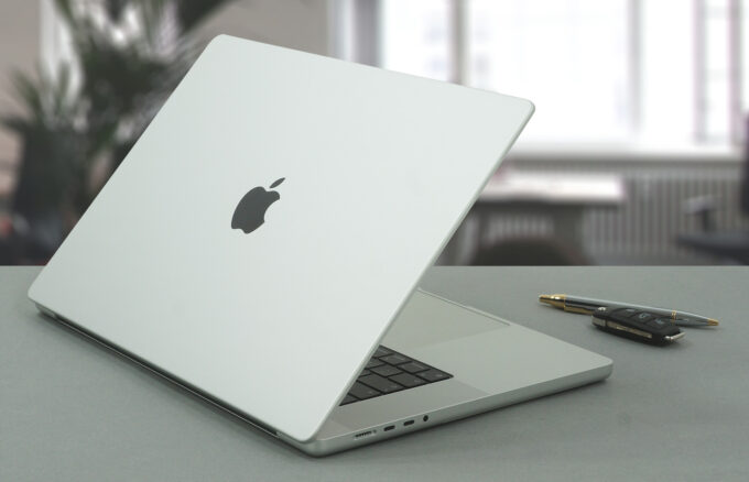 Apple MacBook Pro 16 (Late 2021) review - Apple teaches the industry a ...