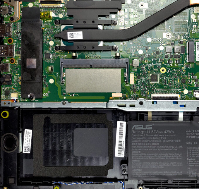 ASUS VivoBook 15 OLED K513 review - new screen, who dis? | LaptopMedia.com