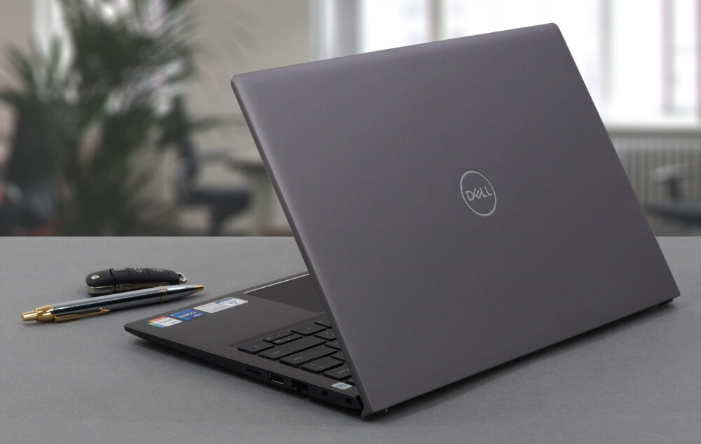 Dell Vostro 14 5410 review - great potential | LaptopMedia.com