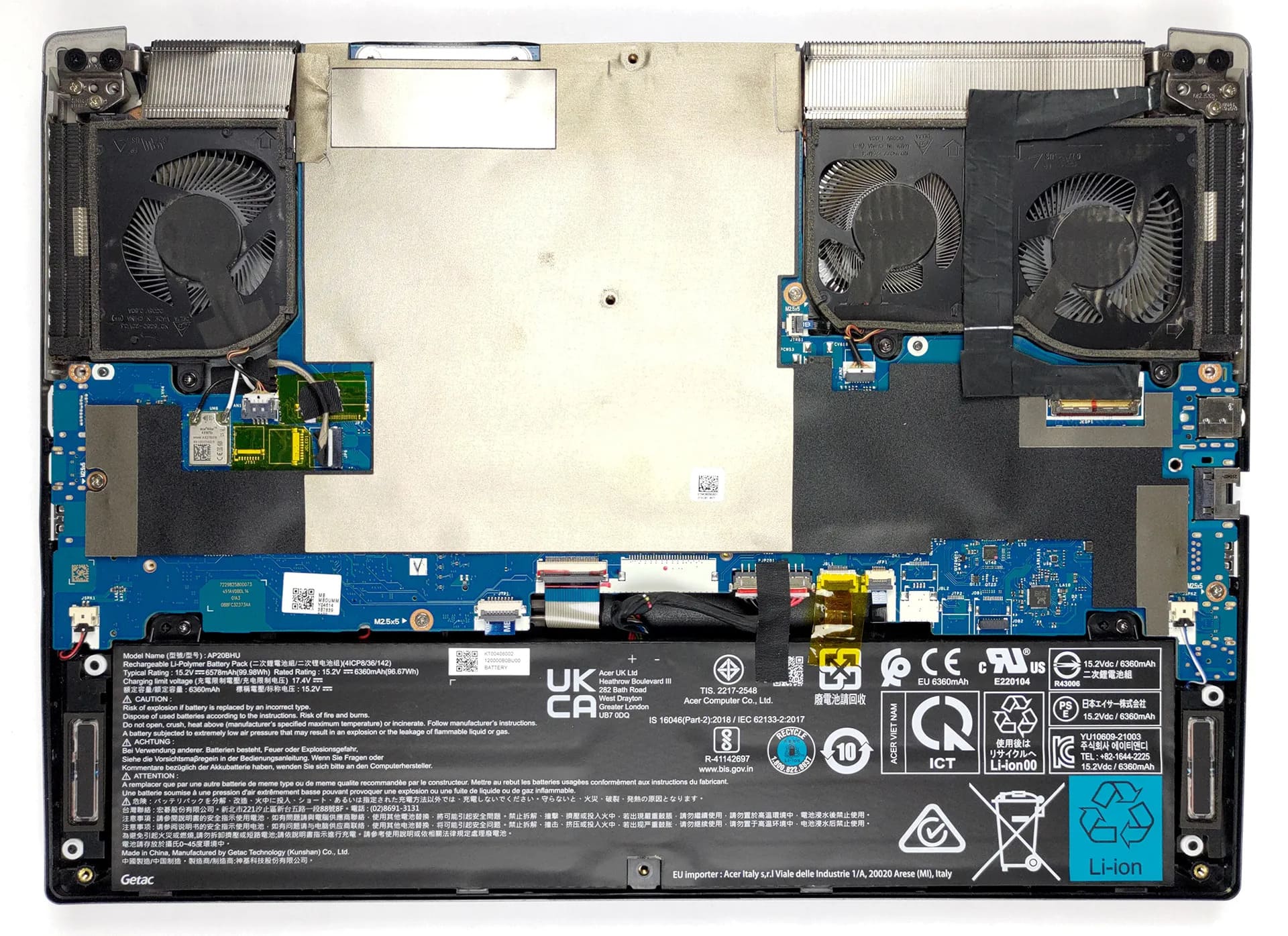 [In-Depth Comparison] MSI Stealth GS66 (12Ux) vs Acer Predator Triton ...
