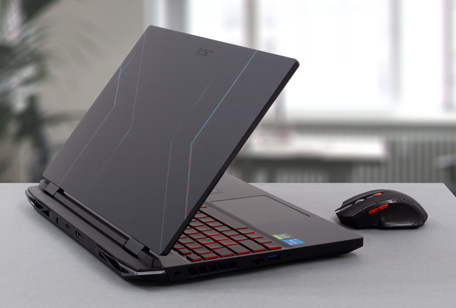 Acer Nitro 5 (AN515-58) review | LaptopMedia.com