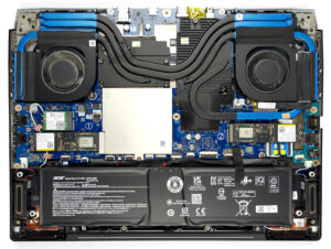 Inside Acer Predator Helios 300 (PH315-55) - disassembly and upgrade ...