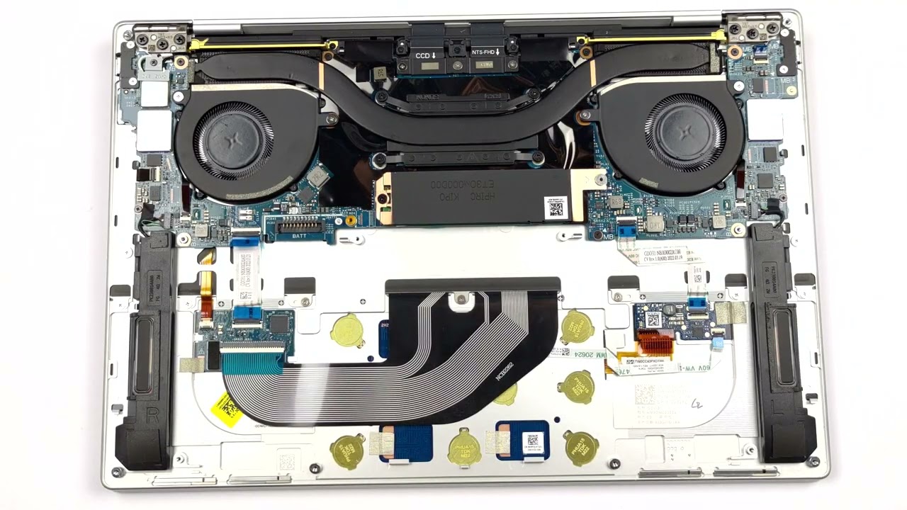 Inside Dell XPS 13 Plus 9320 - disassembly and upgrade options ...