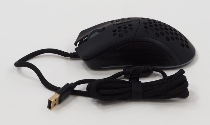Genesis Krypton 555 review - light and well-built mouse | LaptopMedia.com