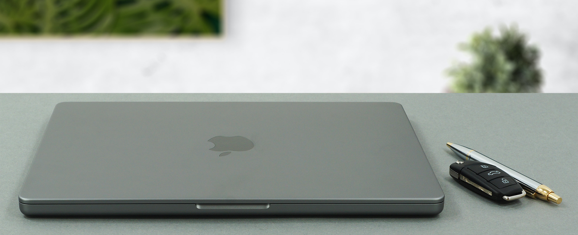 [In-Depth Comparison] Apple MacBook Pro 14 (Late 2021) vs Lenovo Yoga ...