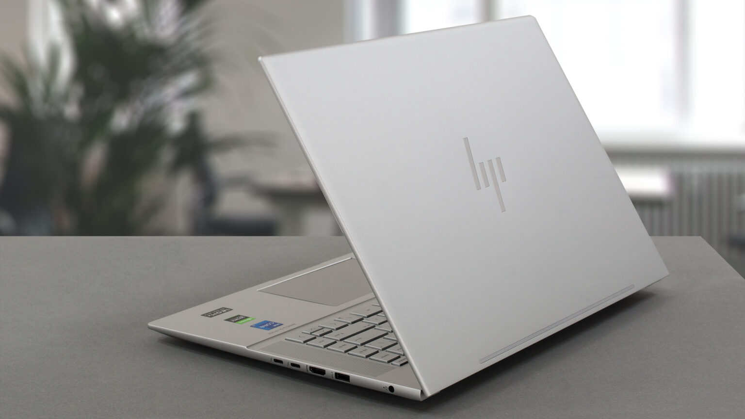 HP Envy 16 (16-h0000) - Top 5 Pros and Cons | LaptopMedia.com