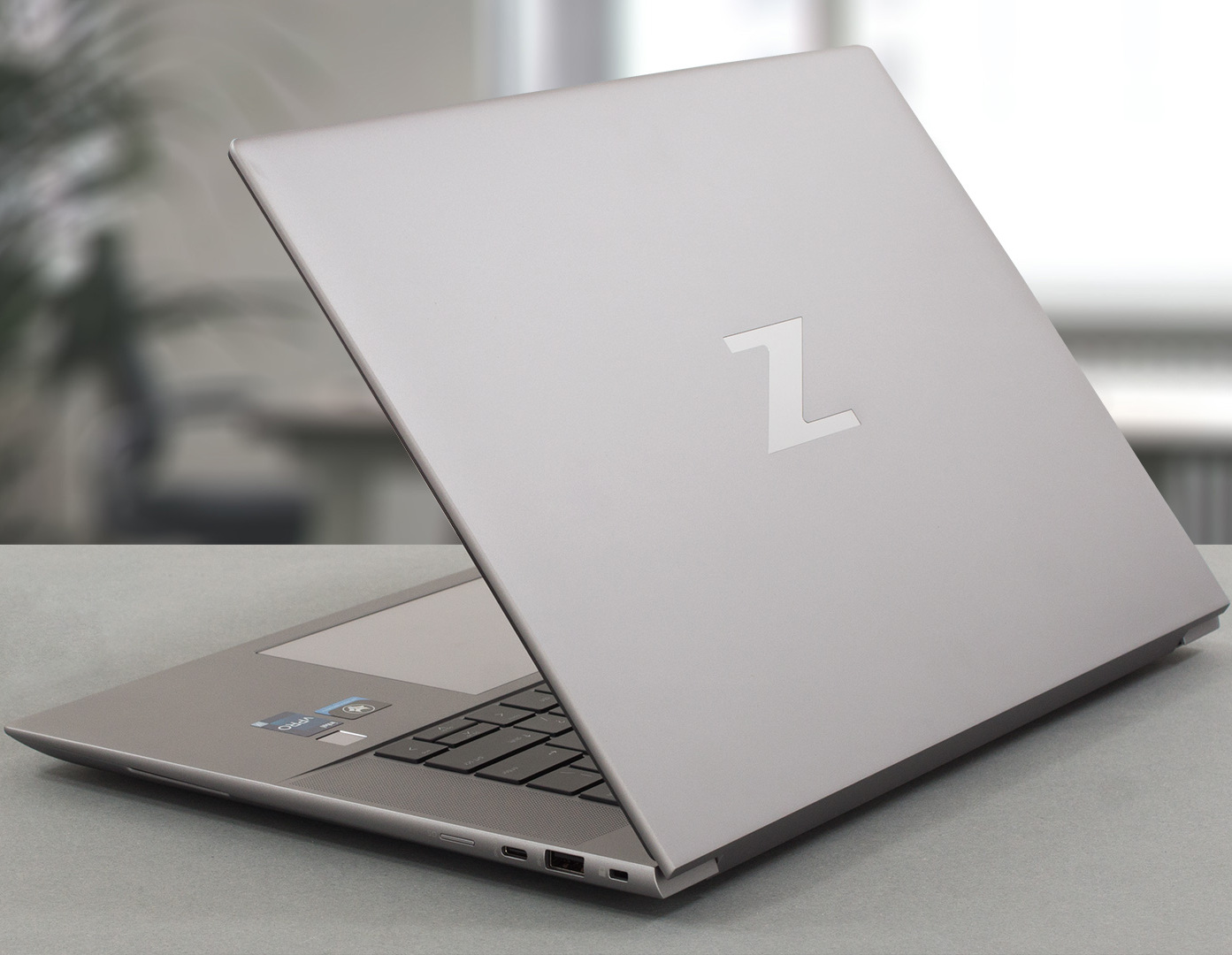 [In-Depth Comparison] HP ZBook Studio G9 vs MSI Creator Z16 (A11Ux ...