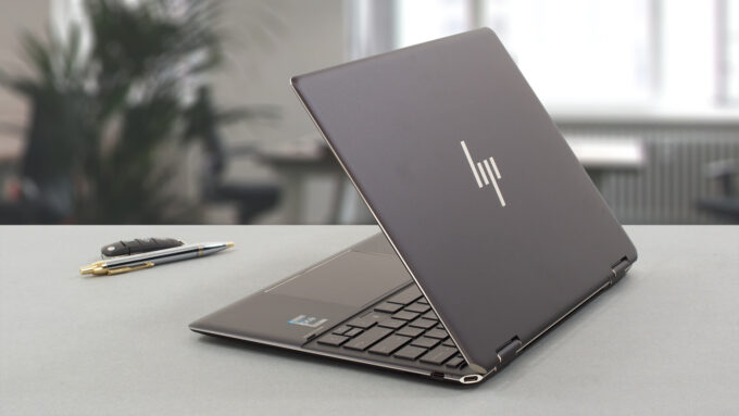 HP Spectre x360 14 (14-ef0000) review | LaptopMedia.com