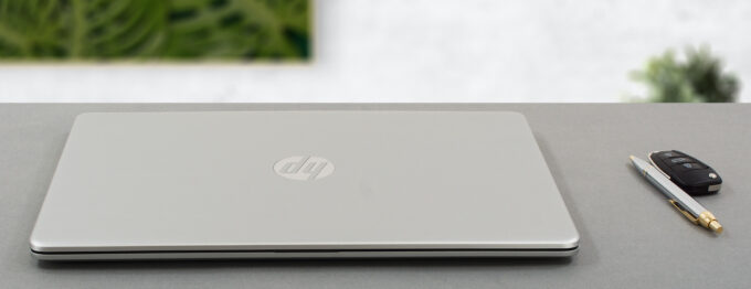 HP 15s (15s-eq3000) review - what can the low price tell about it ...